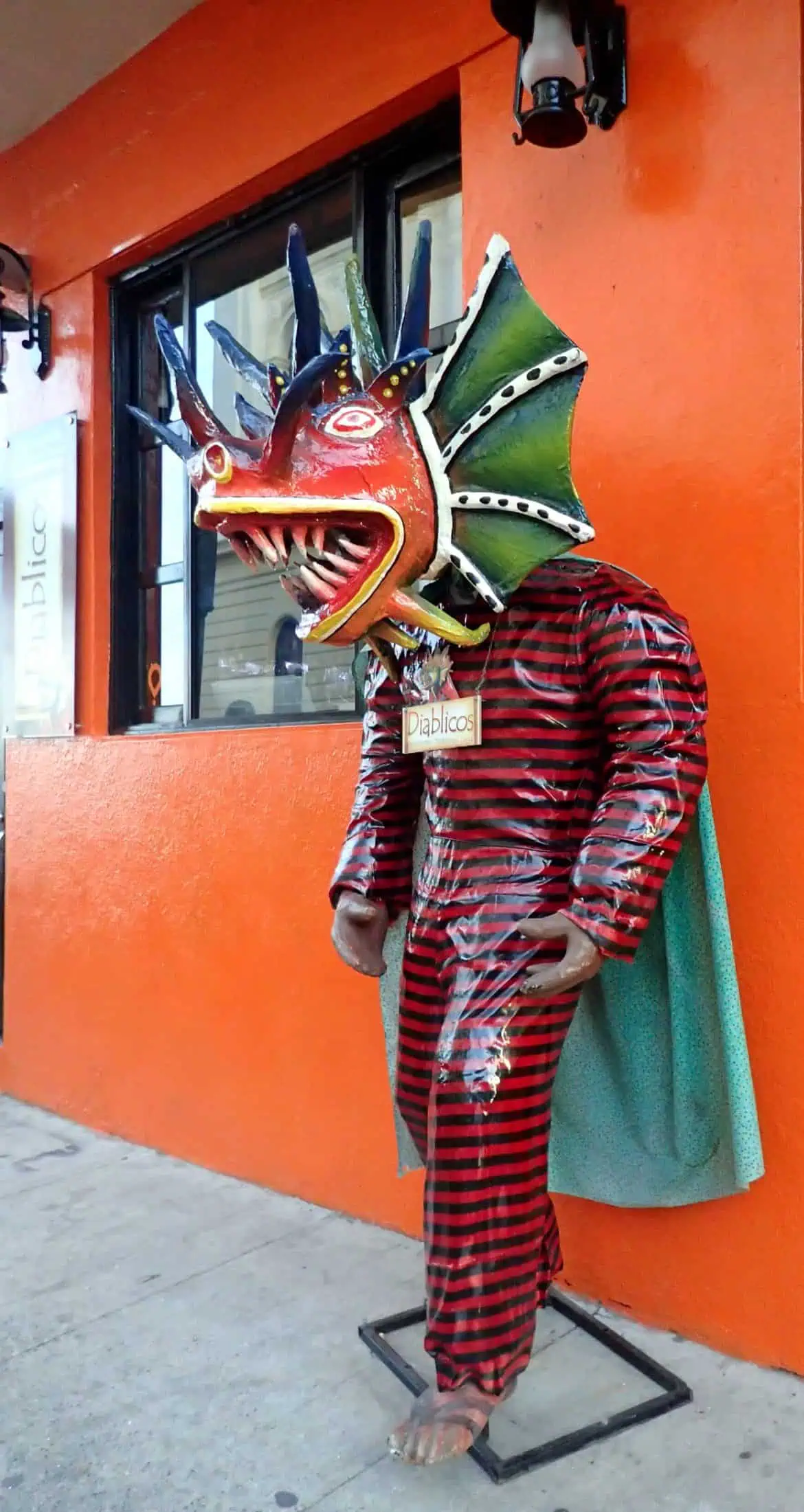 Dining at Diablicos-Panama City - Obligatory Traveler