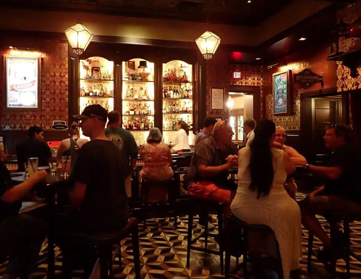"Lounging" Around Disney-Round 1 - OBLIGATORY TRAVELER - A Travel ...