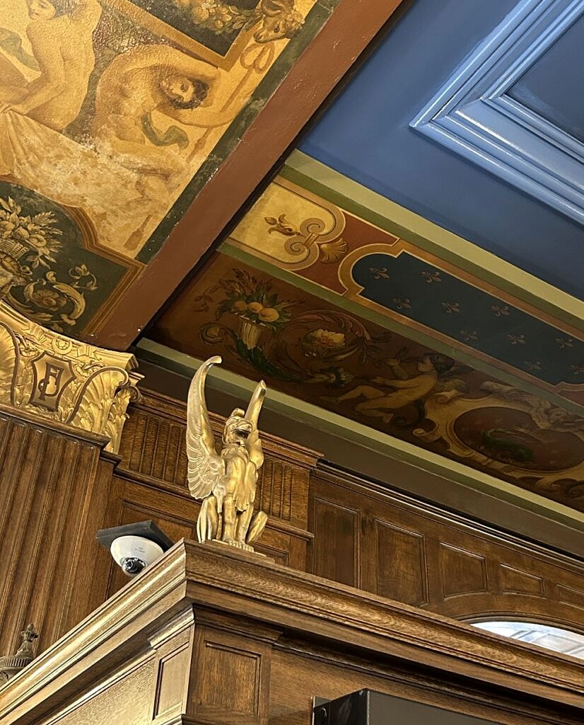Taking a Guided Tour of The Frontenac Hotel-Quebec City - OBLIGATORY ...